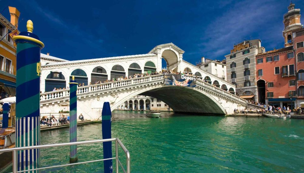 Top 15 Most Famous Bridges In The World