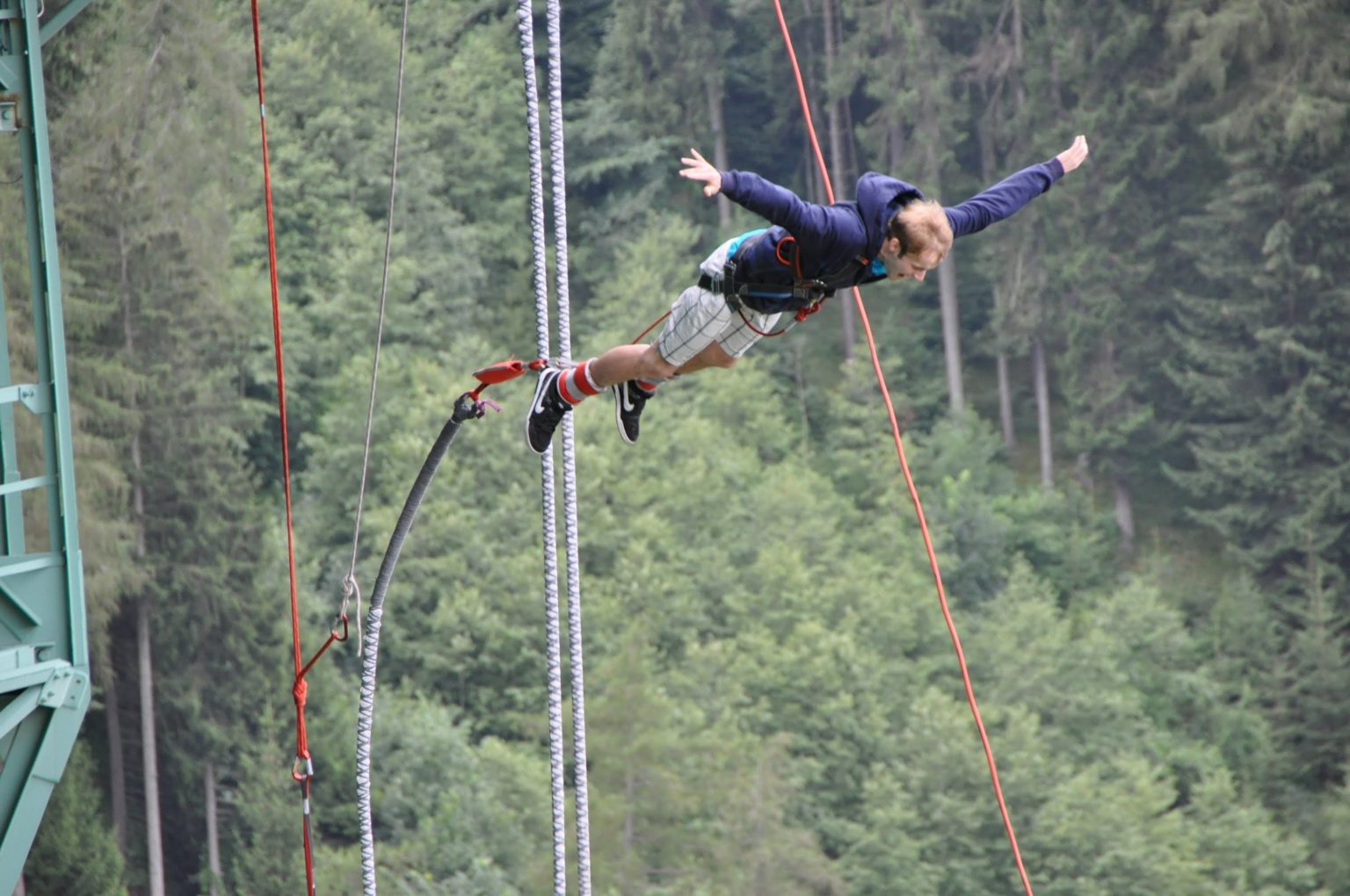 Top 10 Highest Bungee Jumps In The World