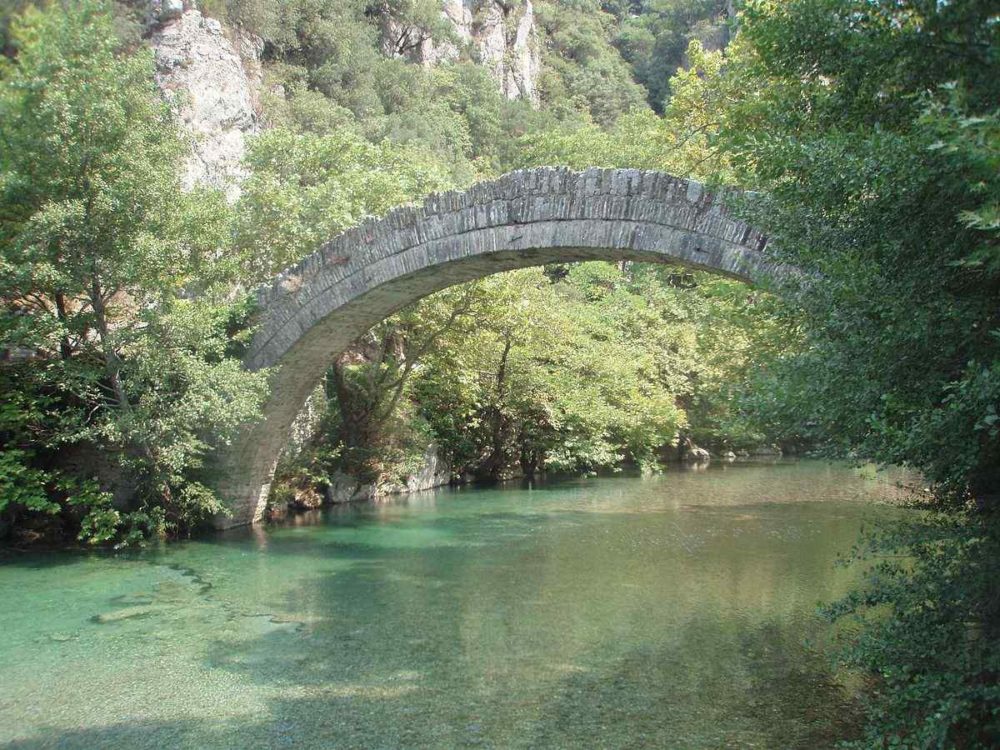 10 Most Wonderful Stone Bridges in the World