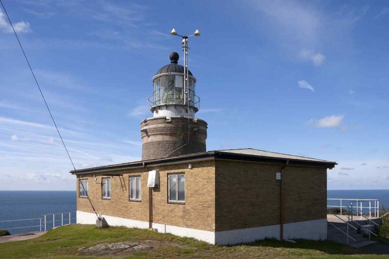 10 Most Famous Lighthouses in the World
