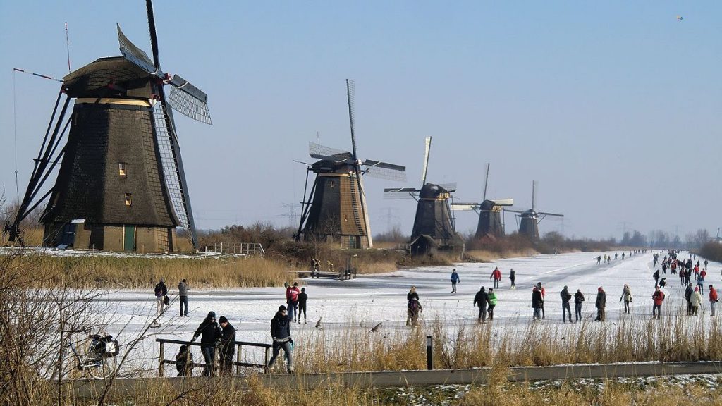Top 7 Most Famous Old Windmills In The World