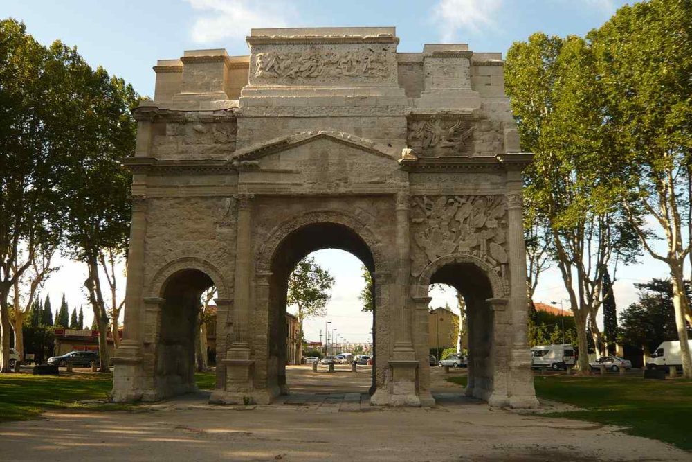Top 10 Monumental Triumphal Arches In The World