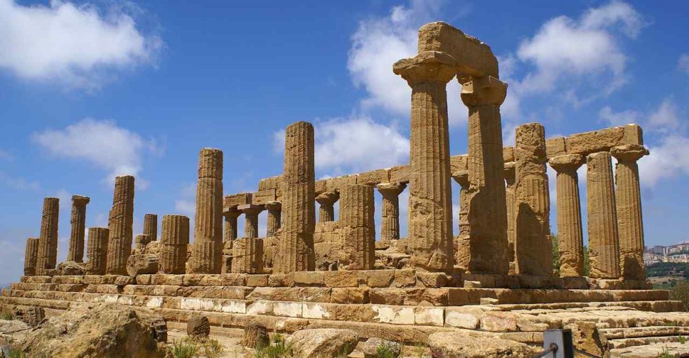 Top 10 Most Famous Greek Temples