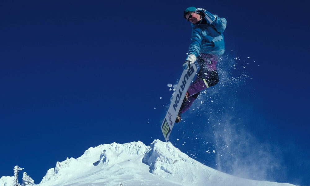 How To Choose the Right Type Of Snowboard For Your Needs