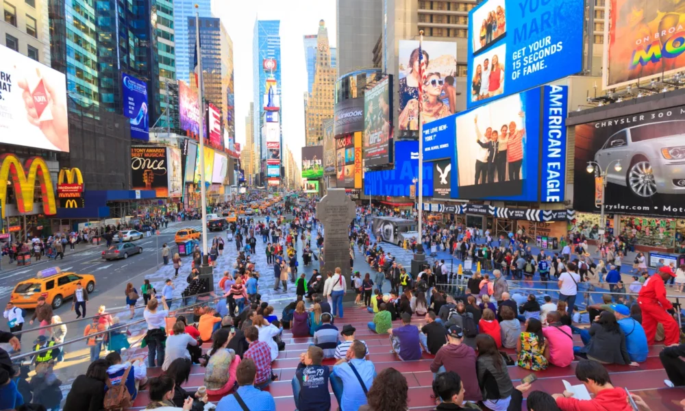 What Are the Safe Areas to Stay in New York for First-Time Visitors?