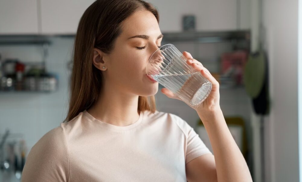 8 Benefits of Drinking Tap Water