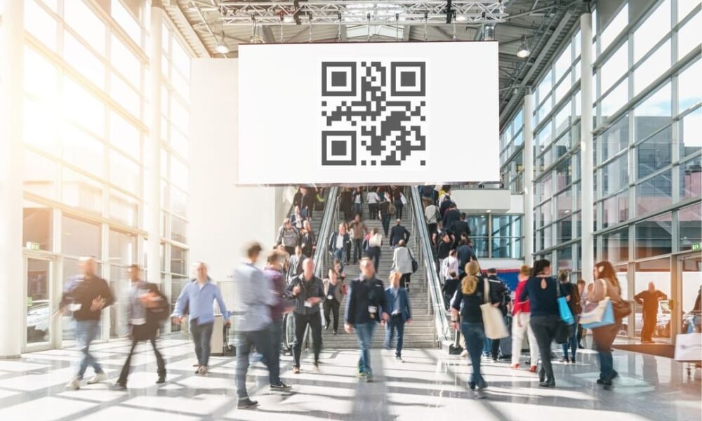 Scanning the Globe ─ QR Codes' Role in Travel Industry Marketing